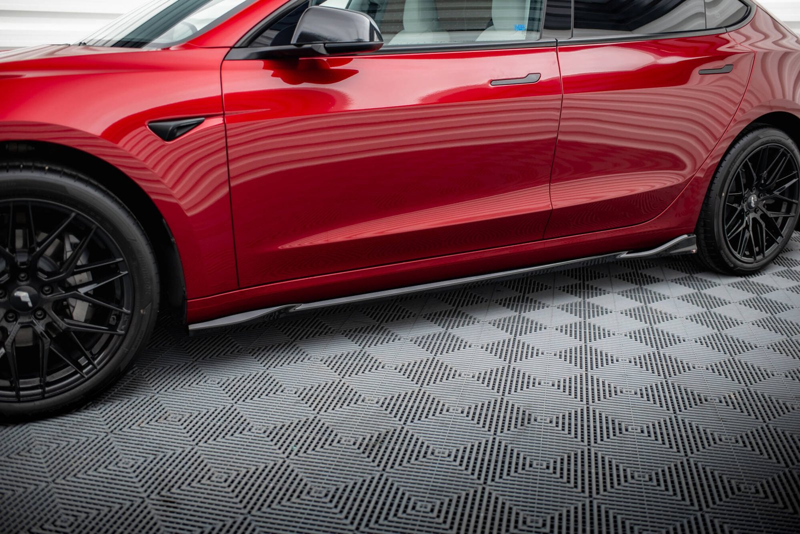 Sidokjolar Diffusers V.1 Tesla Model 3 Mk1 / Mk1 Facelift - k7center.se