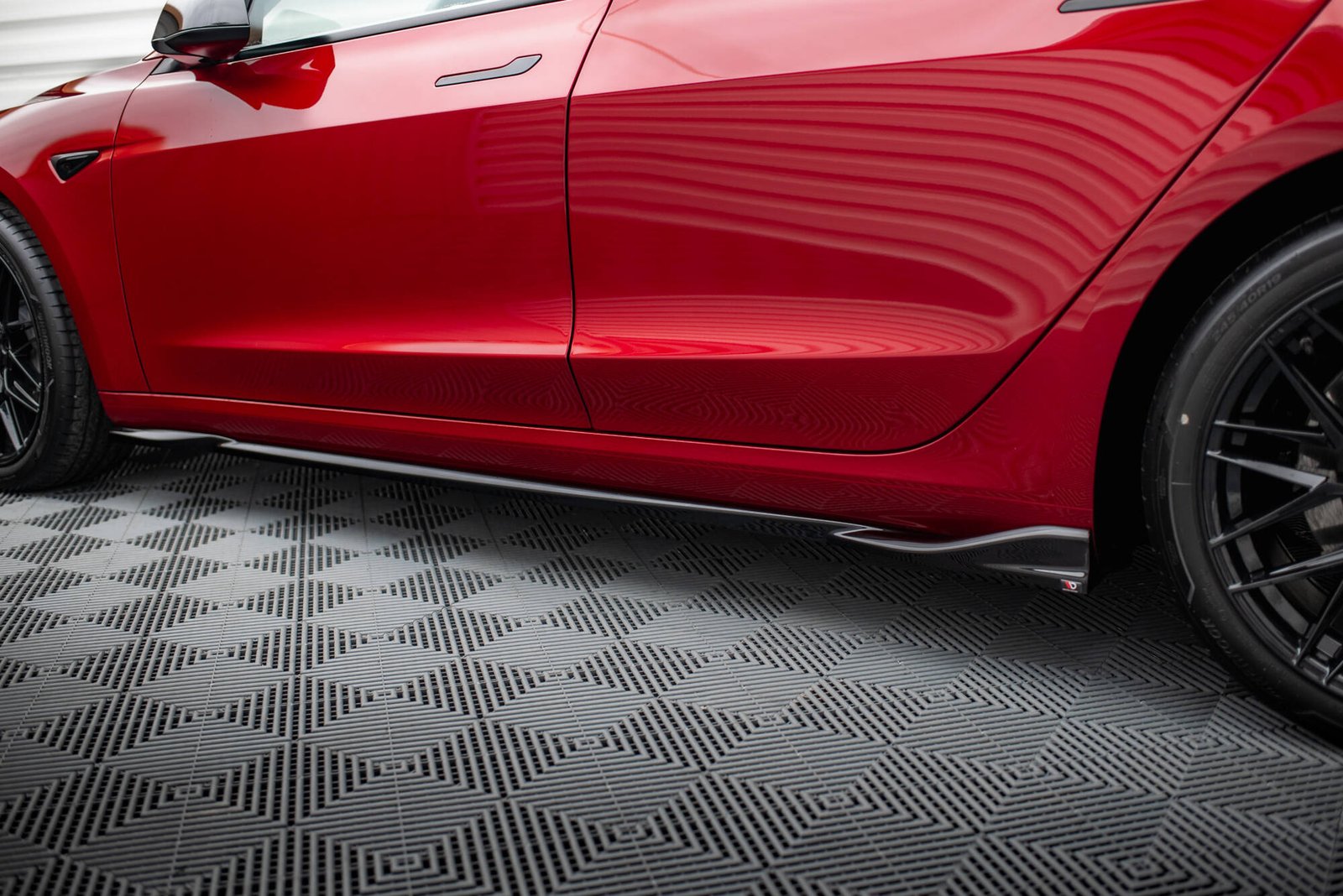 Sidokjolar Diffusers V.1 Tesla Model 3 Mk1 / Mk1 Facelift - k7center.se
